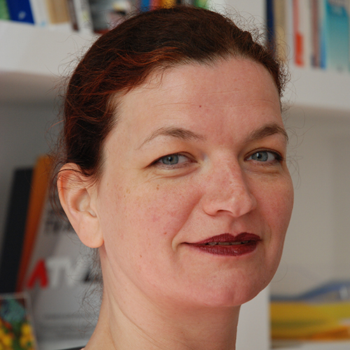 Daylight Supply in Interior Spaces: Serial Simulation to Determine the ...